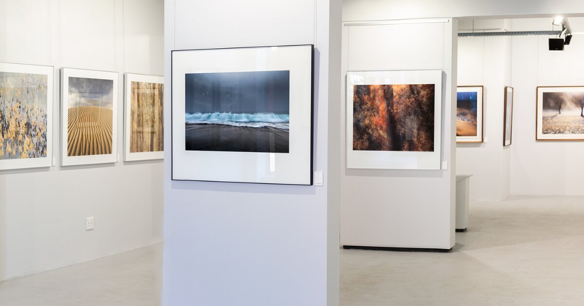 Decor – Osner Art Gallery